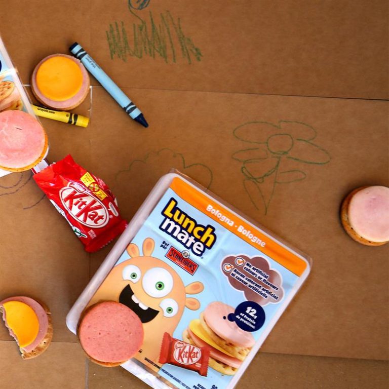 Make lunch fun with Lunch Mate kits | Maple Leaf Foods
