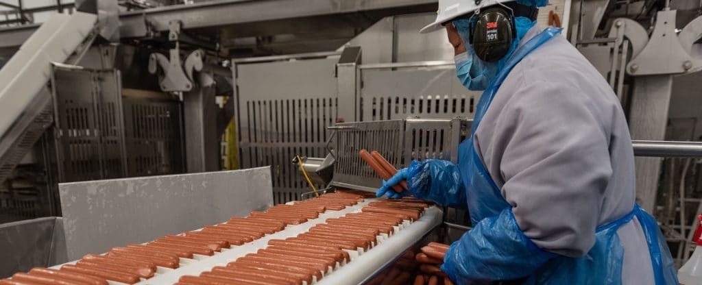We 're obsessed with food safety | Maple Leaf Foods